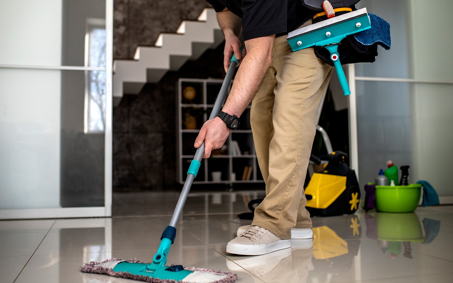 Como Escolher o MOP de Limpeza Ideal - Blog Dismix